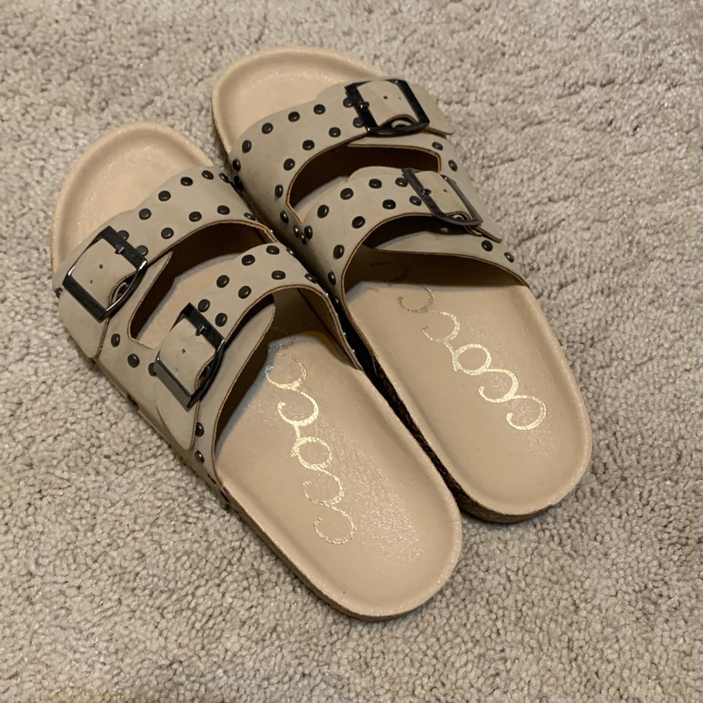 Tan Ccocci Slide Sandals With Grommets. Size 38 - Gem